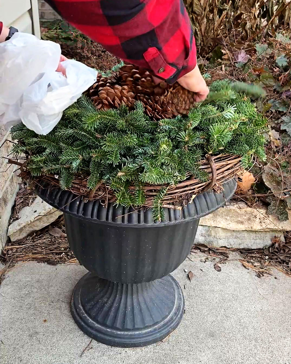 Quick And Easy DIY Winter Porch Pots for Instant Curb Appeal