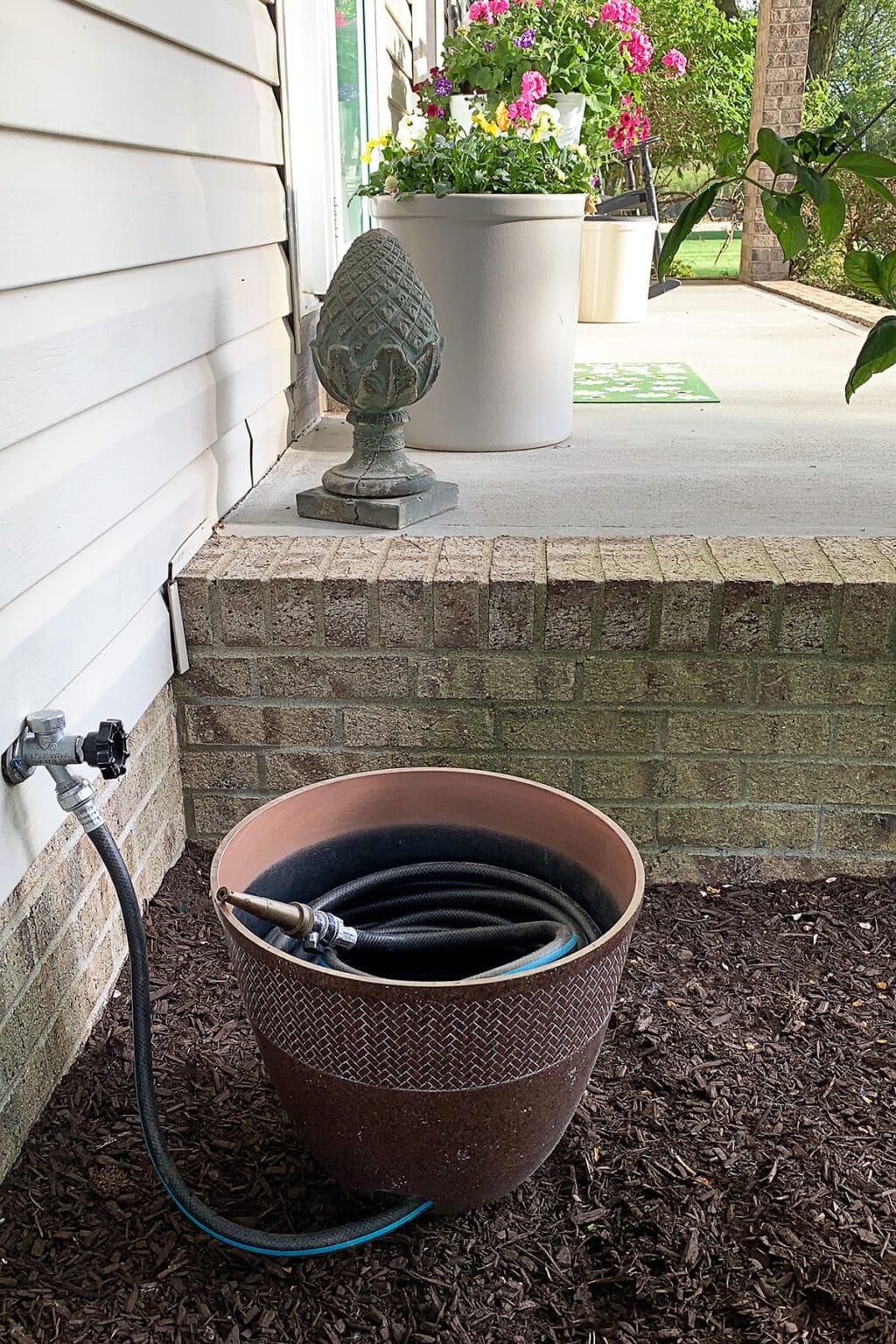DIY Garden Hose Pot - House of Hawthornes