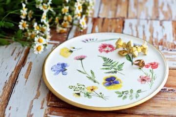 Budget-Friendly Decor: How to Refresh Wooden Trays & Bowls with Rub-On ...